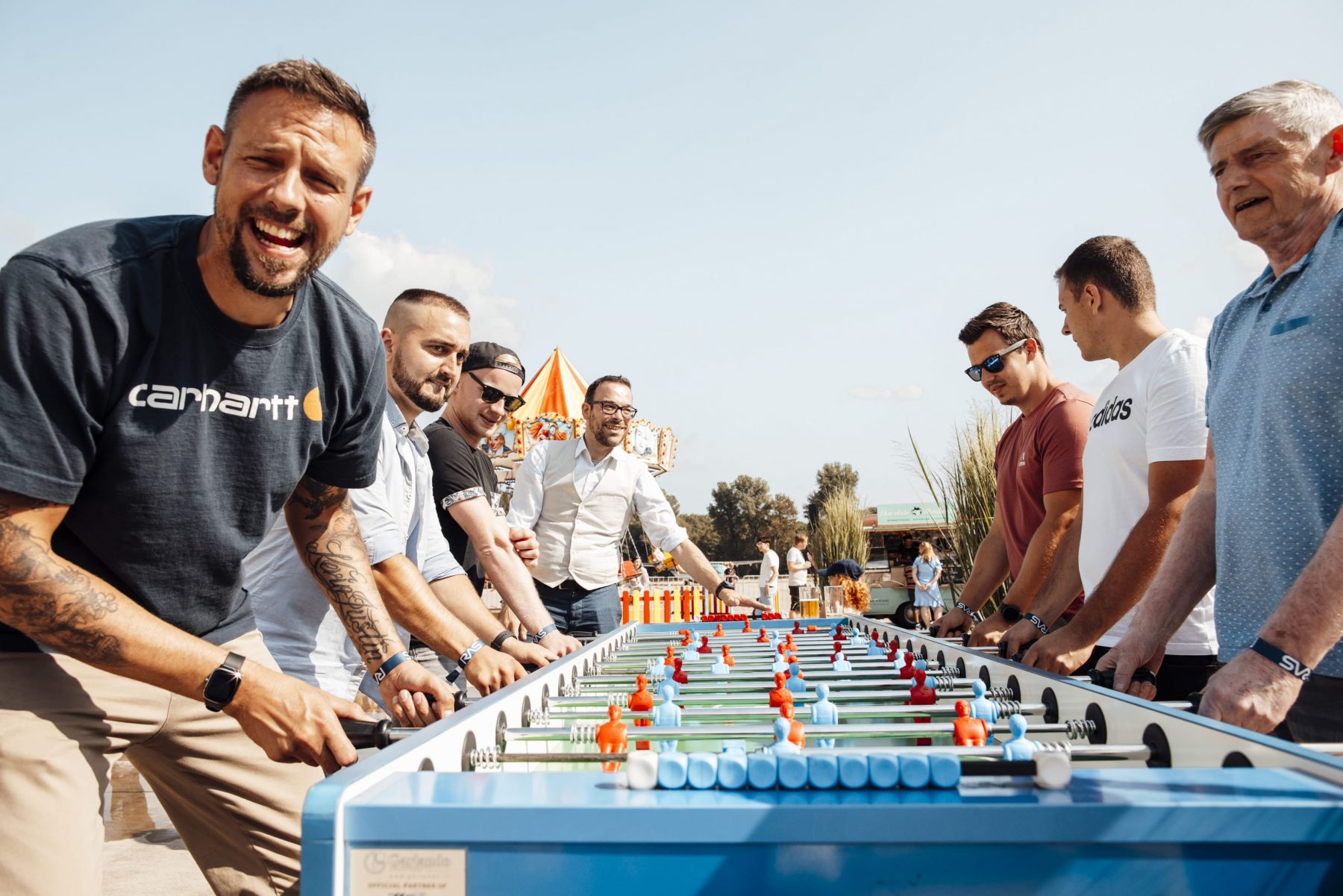 Aircraft Jobs and trainees: Mechanic, Electronics – RAS